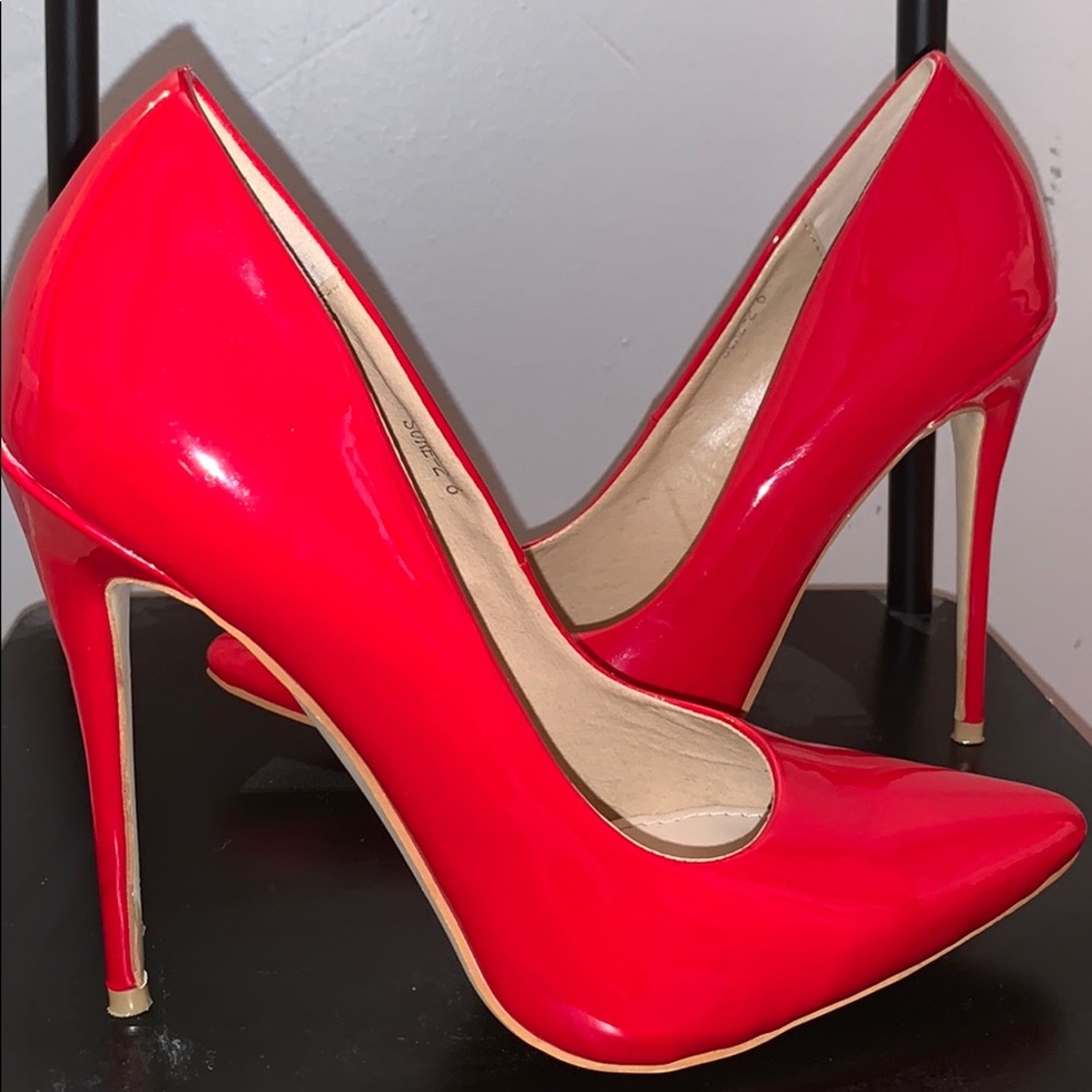 Red Stiletto Pumps - Gem